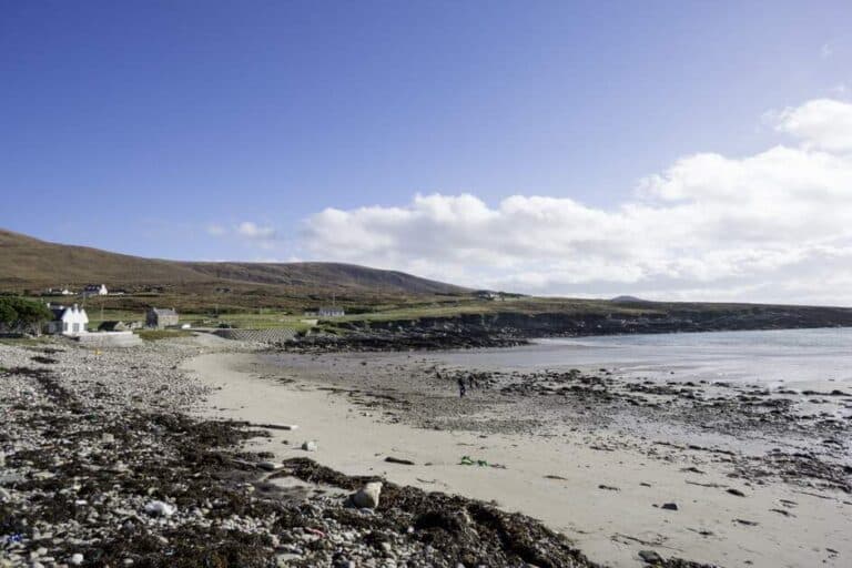 8 Achill Island Beaches: Blue Flag & Hidden Gems (with map)