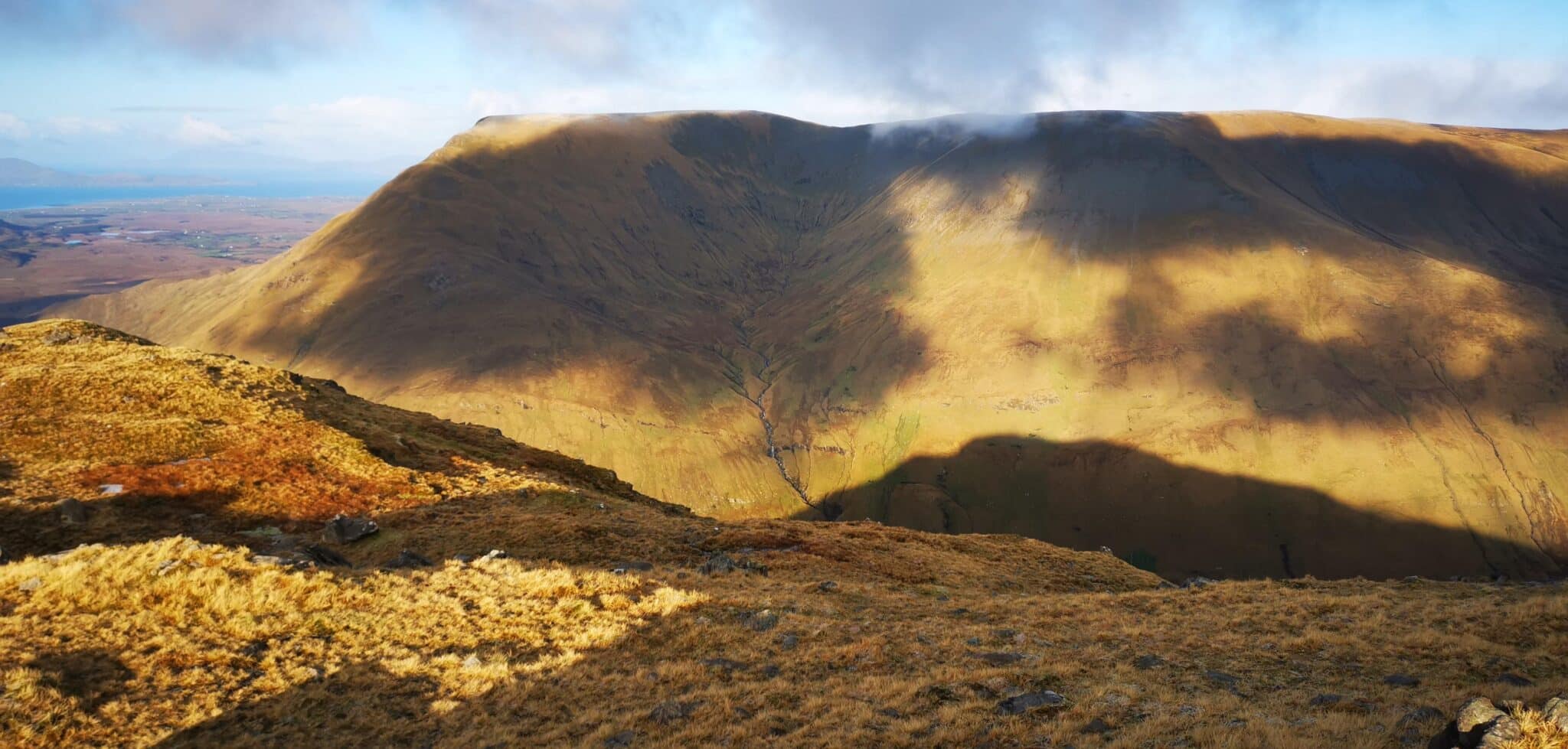 5 Most Iconic Mountains In Mayo (with hiking trails and maps)